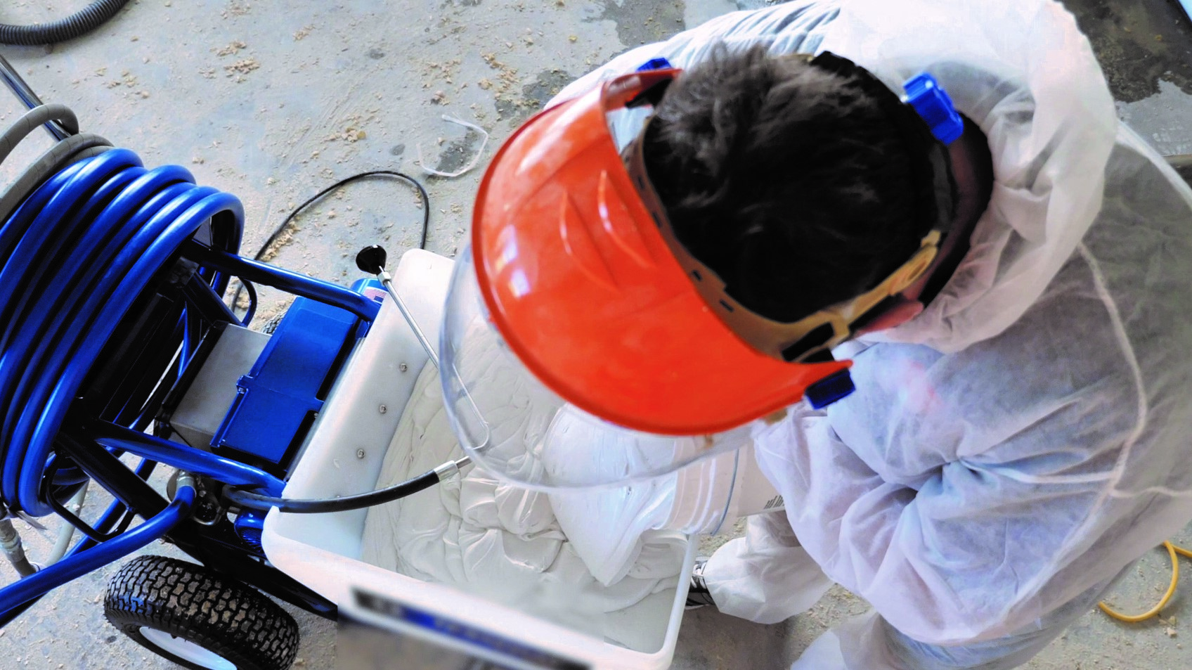 USG Boral SHEETROCK® Dust Control Joint Compound - Good Design