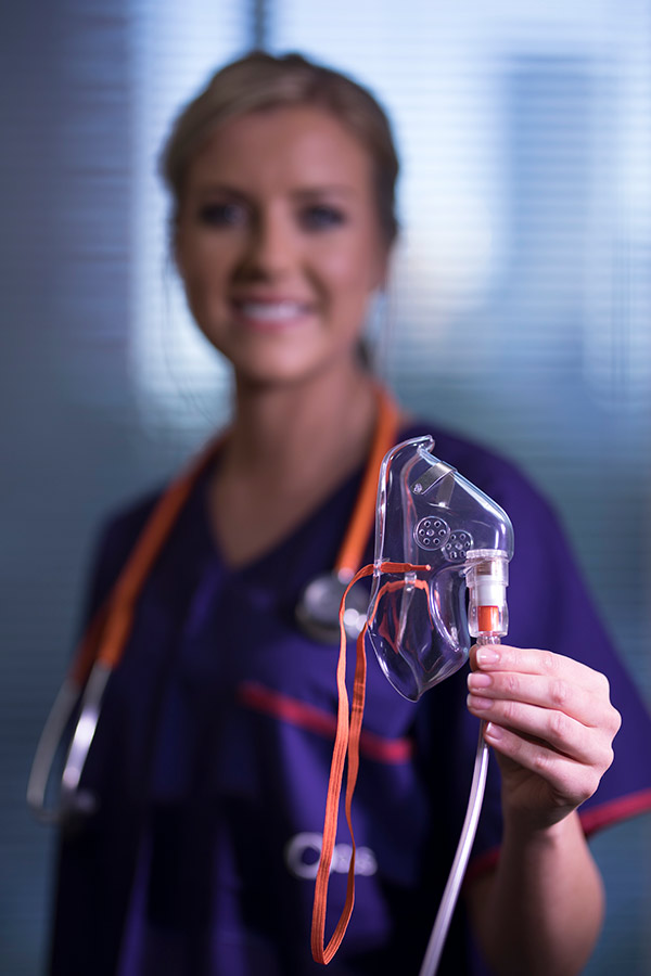 The SureflO2 Flow Indicator Oxygen Mask - Good Design