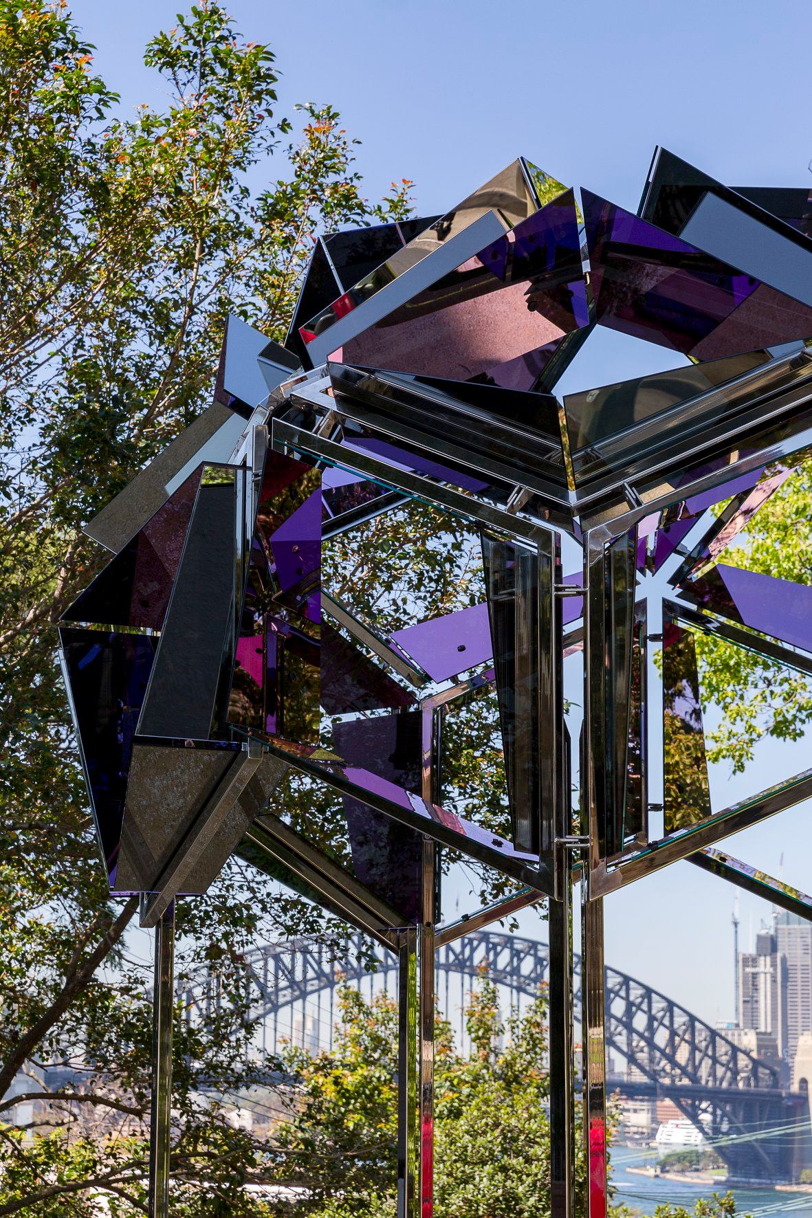 A Rotunda for ' Reflective Encounters ' - Good Design