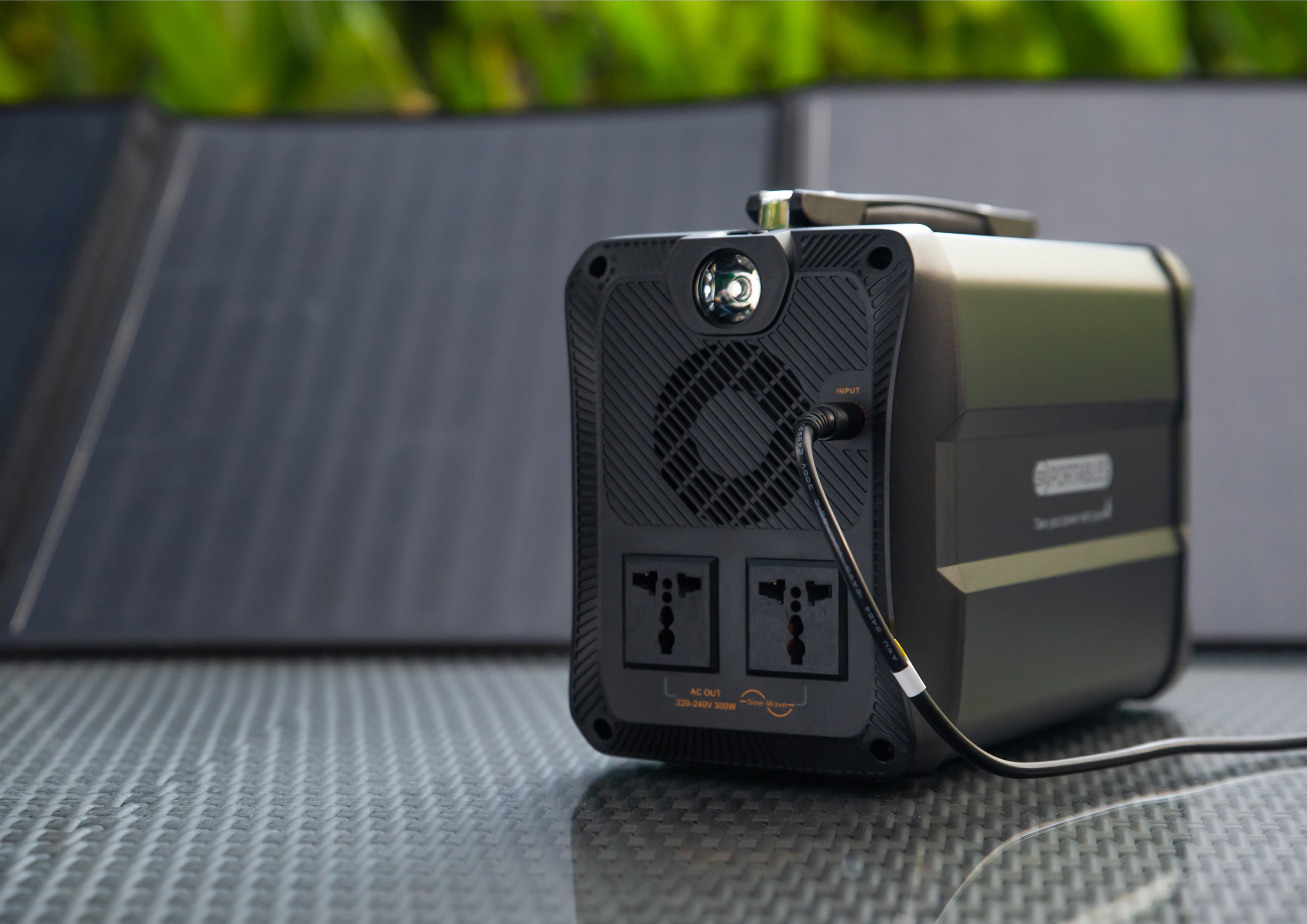 Cleo, a Portable Lithium Solar Generator - Good Design