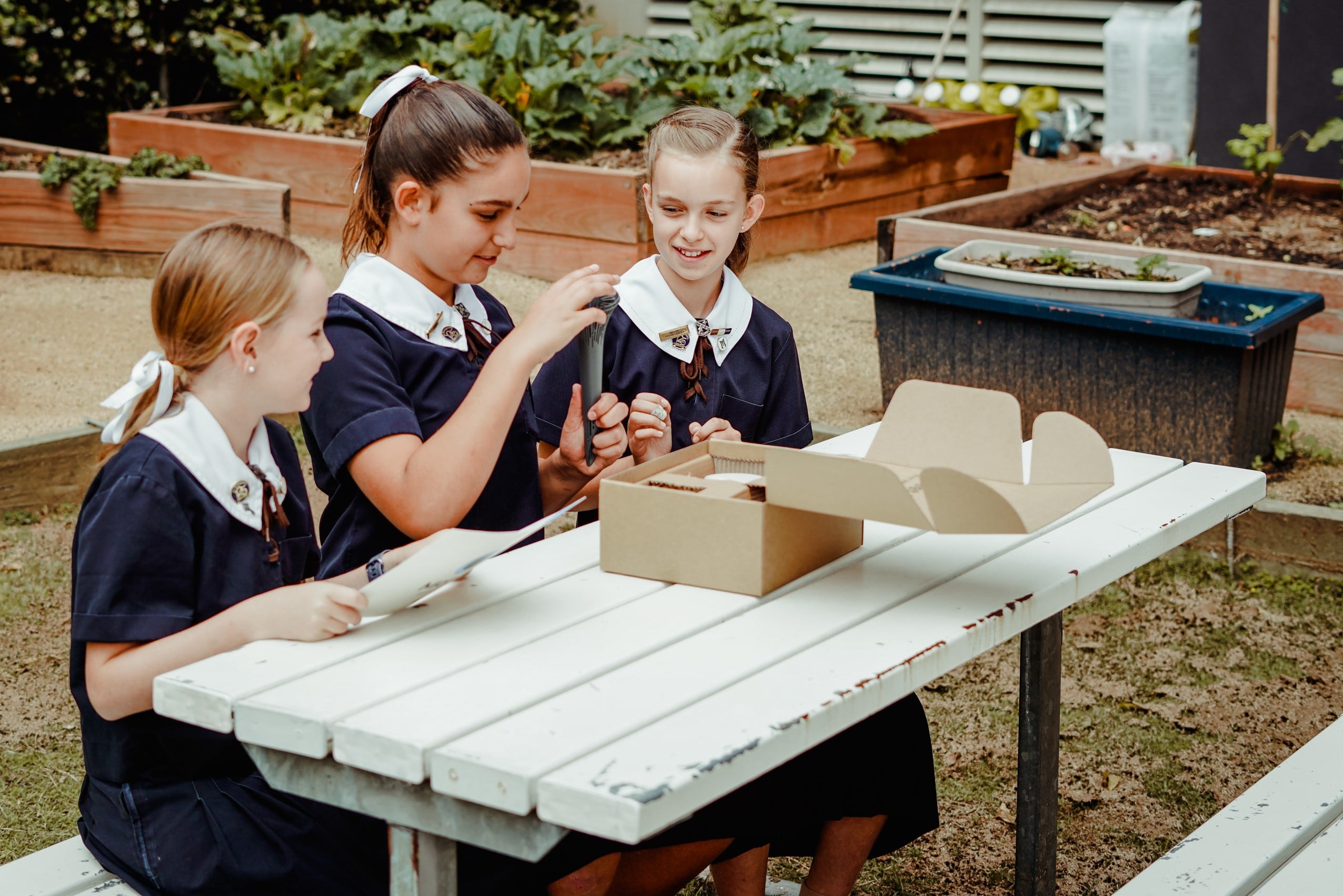 Monty - Smart Compost Monitor - Good Design