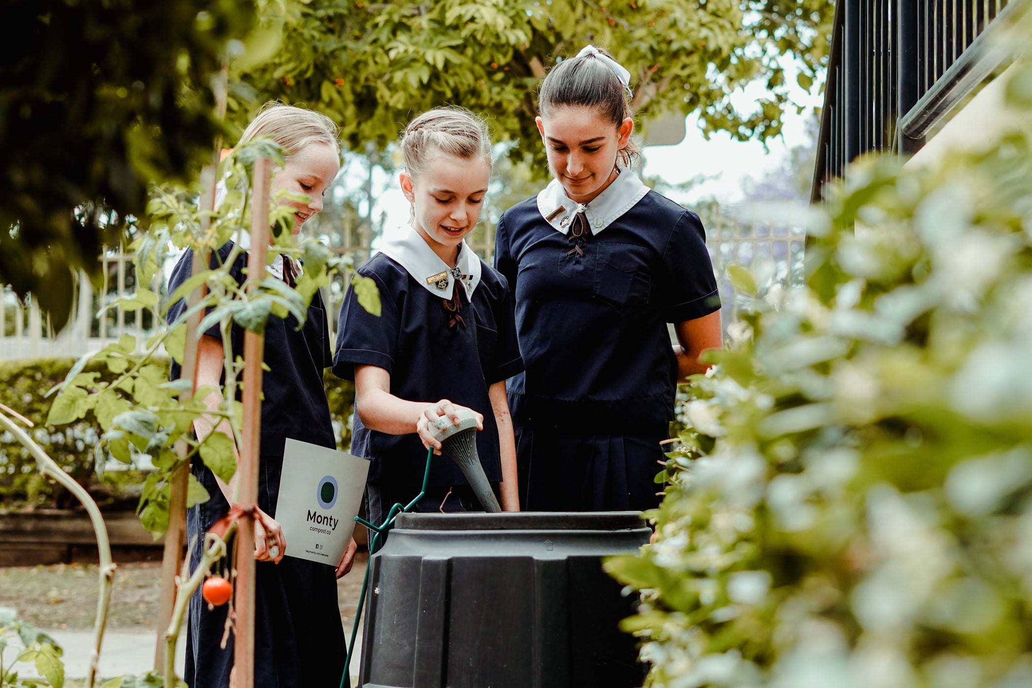 Monty - Smart Compost Monitor - Good Design