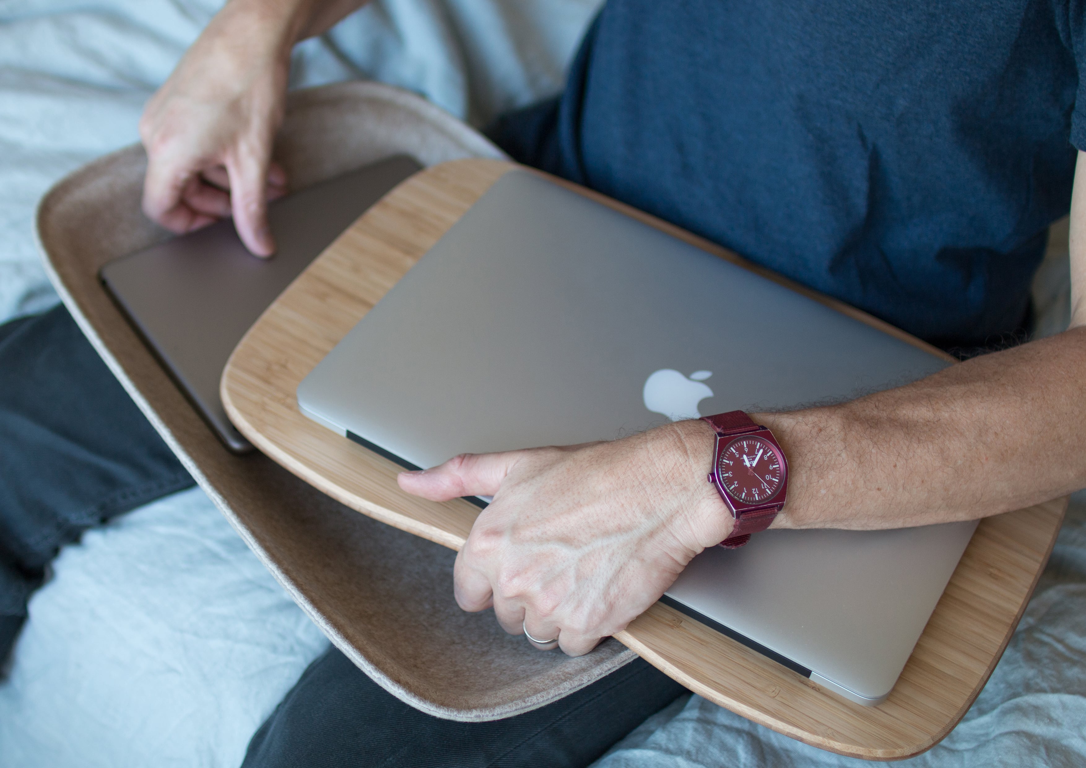 LAPOD lap desk - Good Design