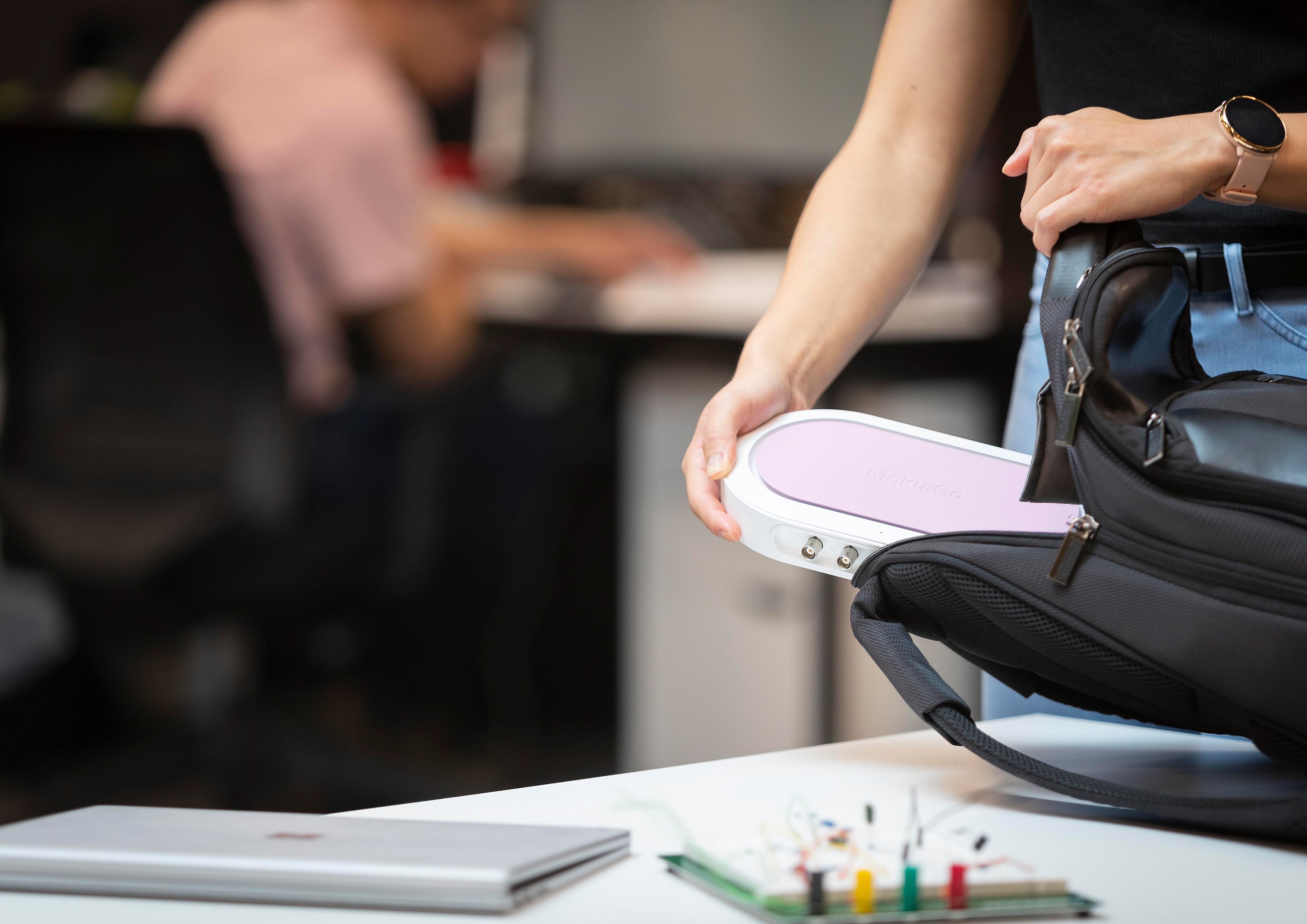 Liquid Instruments Moku:Go - Good Design