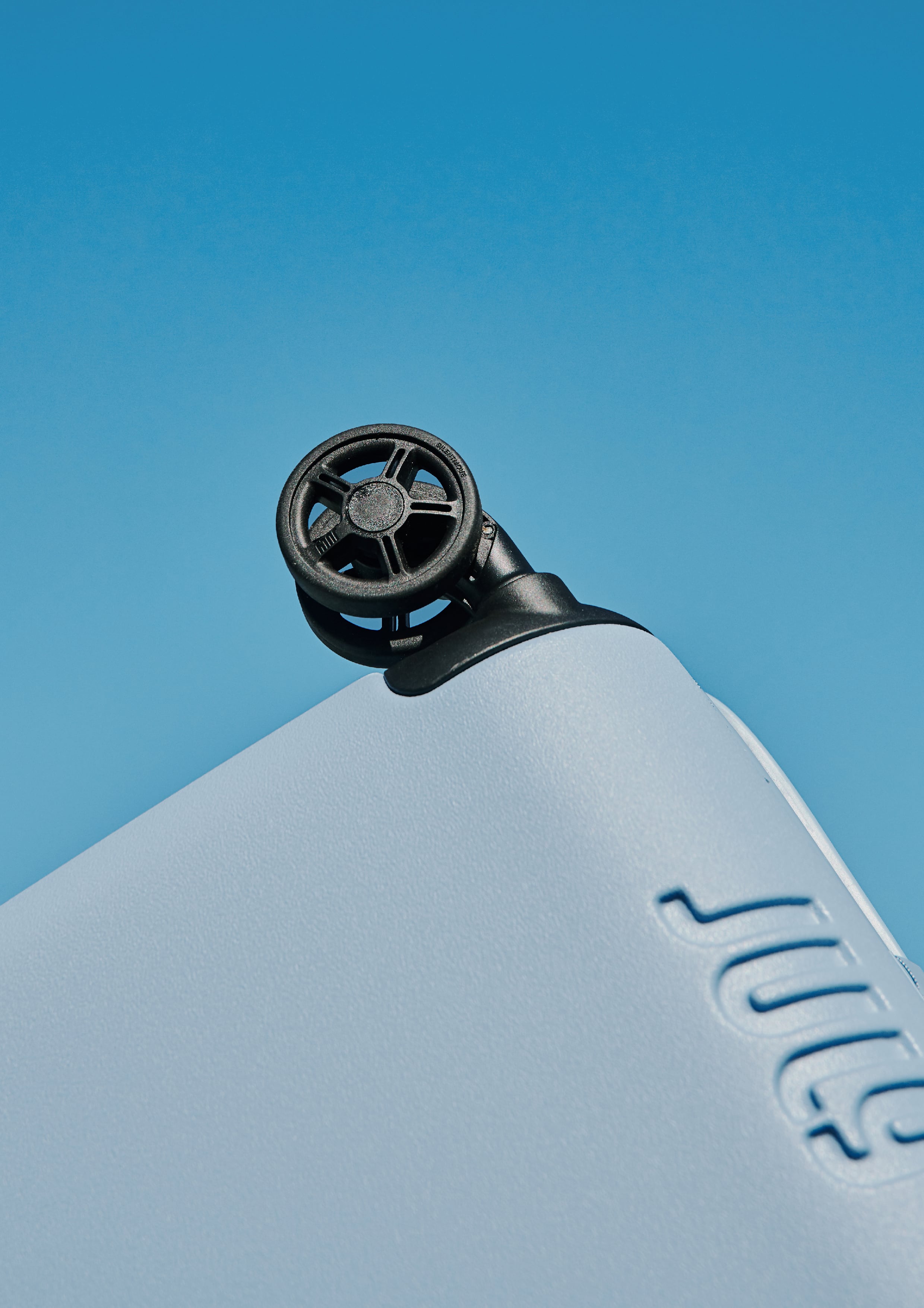 Carry On Light - Good Design