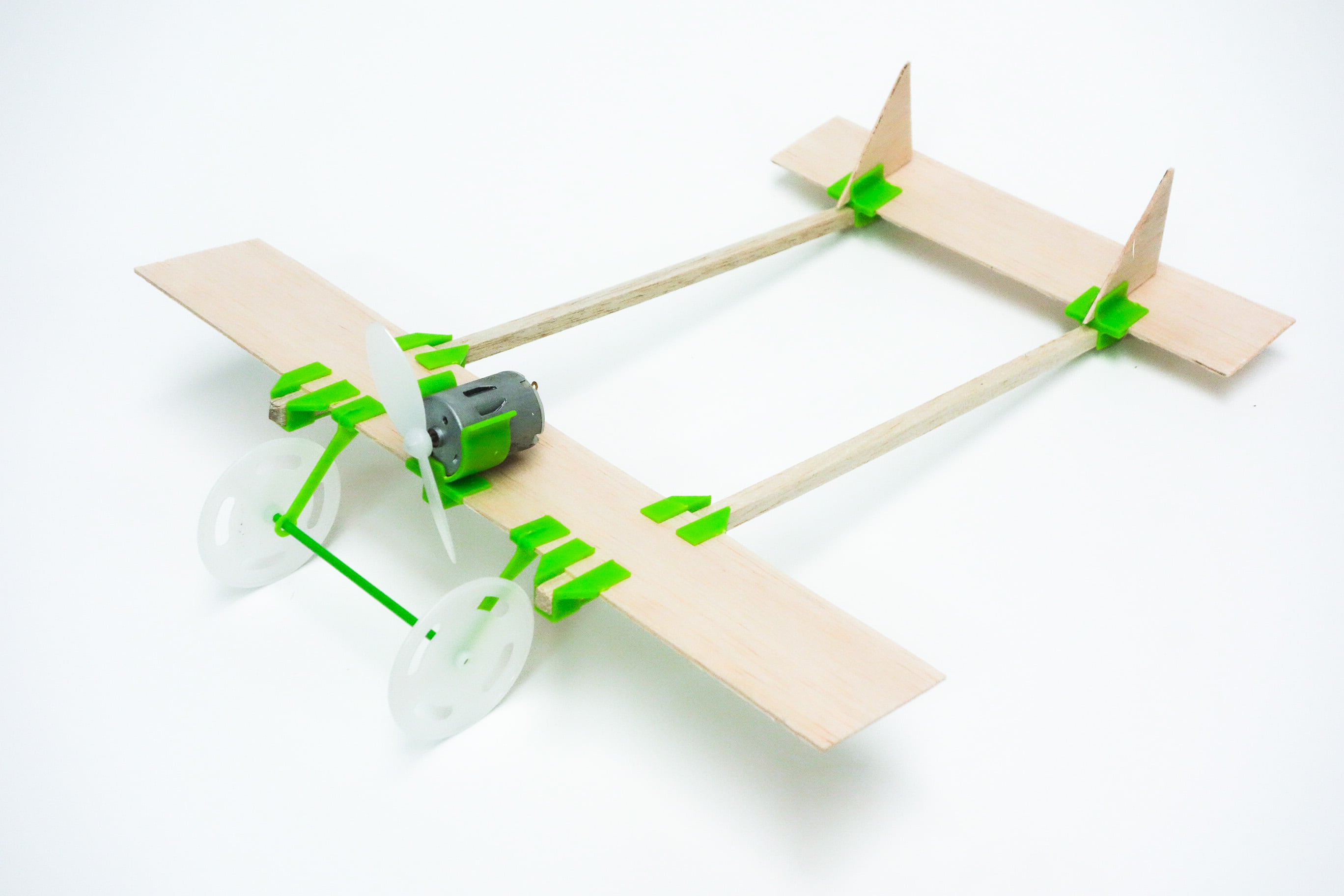 Car and Plane Connectors - Good Design